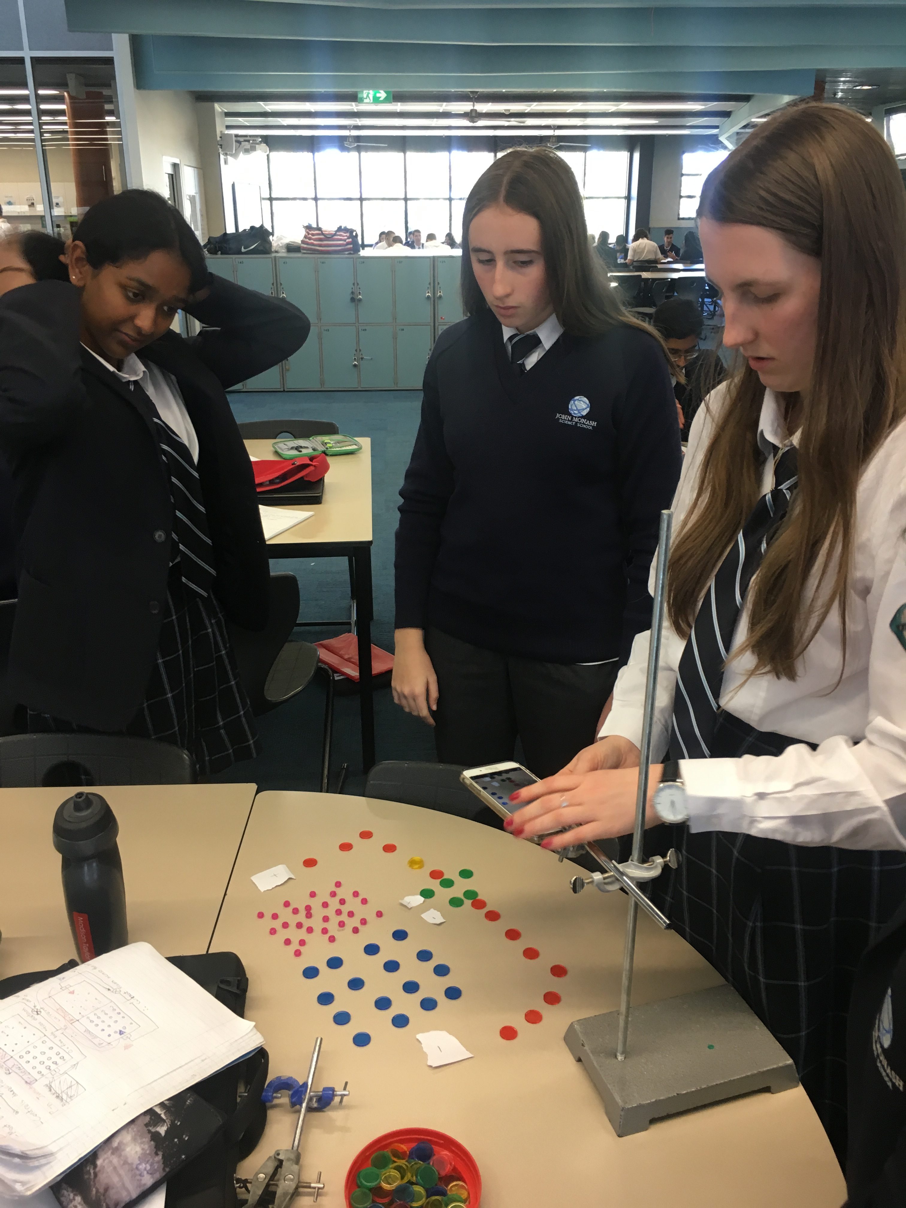 学生确认FLEET未来计算单元| ARC未来低能电子技术卓越中心的好处 - 雷竞技raybeta